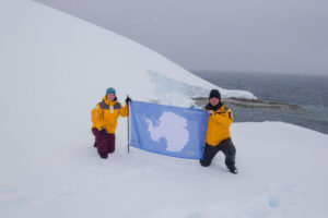 5 Minutes With Divergent Travelers (Travel Interview) – McCool Travel ...